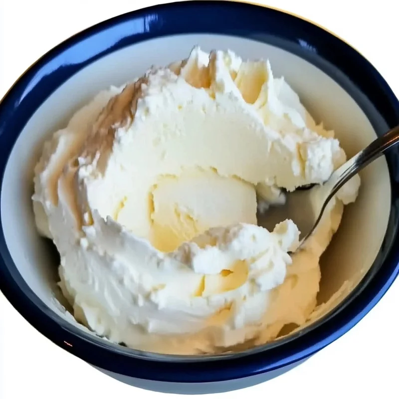 Homemade Cream Cheese: Easy & Delicious Recipe